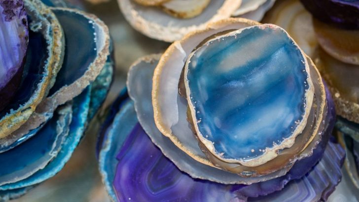 Agate Stone Meaning: Benefits, Healing Properties & Cleaning