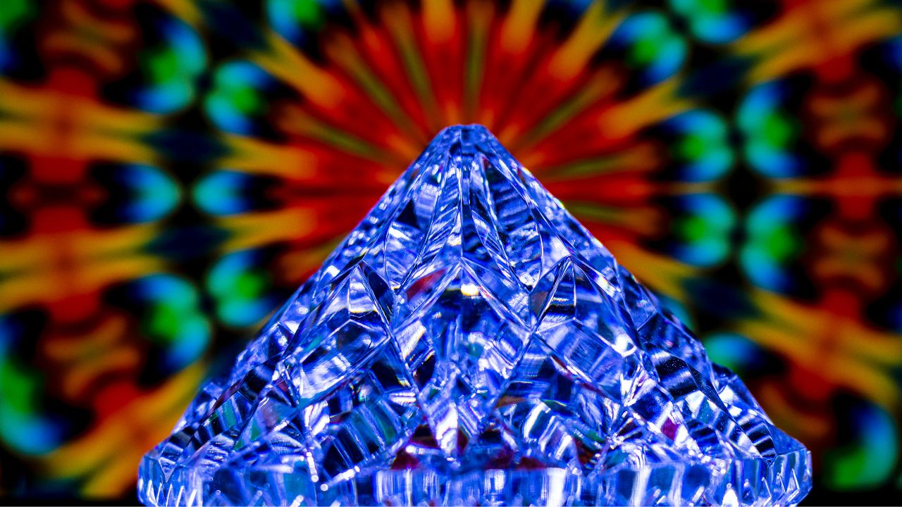 11 Feng Shui Crystal Pyramid Benefits And Placement Tips